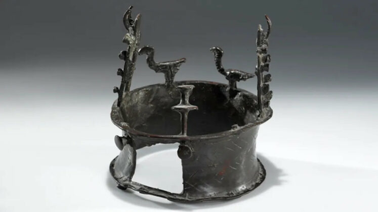 The Ancient Crown: A Glimpse into Chalcolithic Levant's Mysteries - History